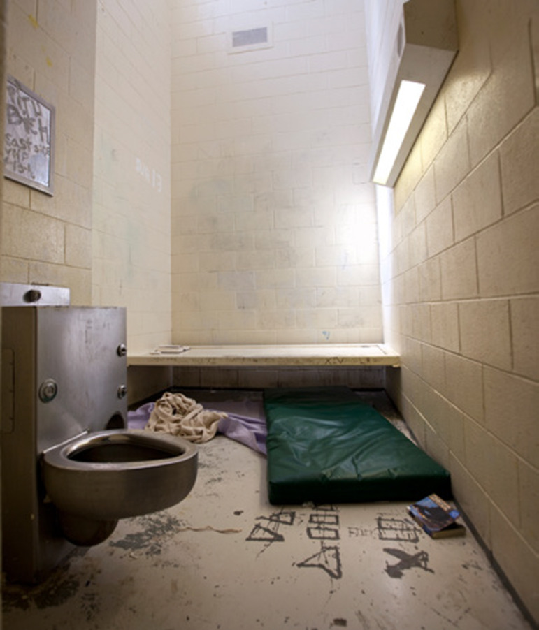 Against changing tide, 11 states haven’t limited solitary confinement ...