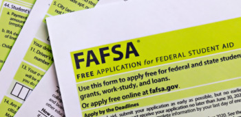 Q&A: Frustrated with FAFSA? There is a paper form. Is it the best option?